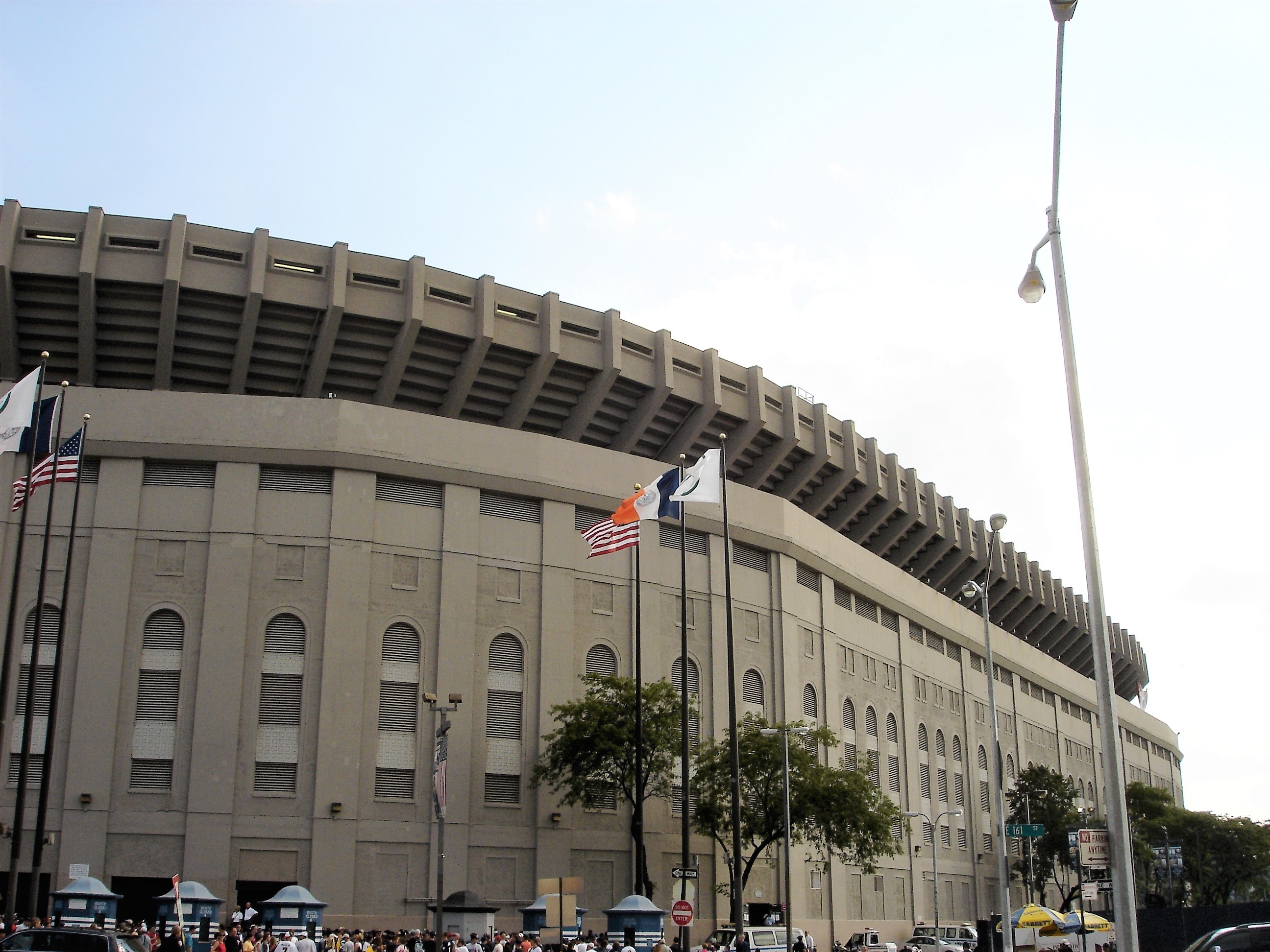 Sinatra, Baby Booing, and Erin Andrews – The Yankee Stadium/Shea ...
